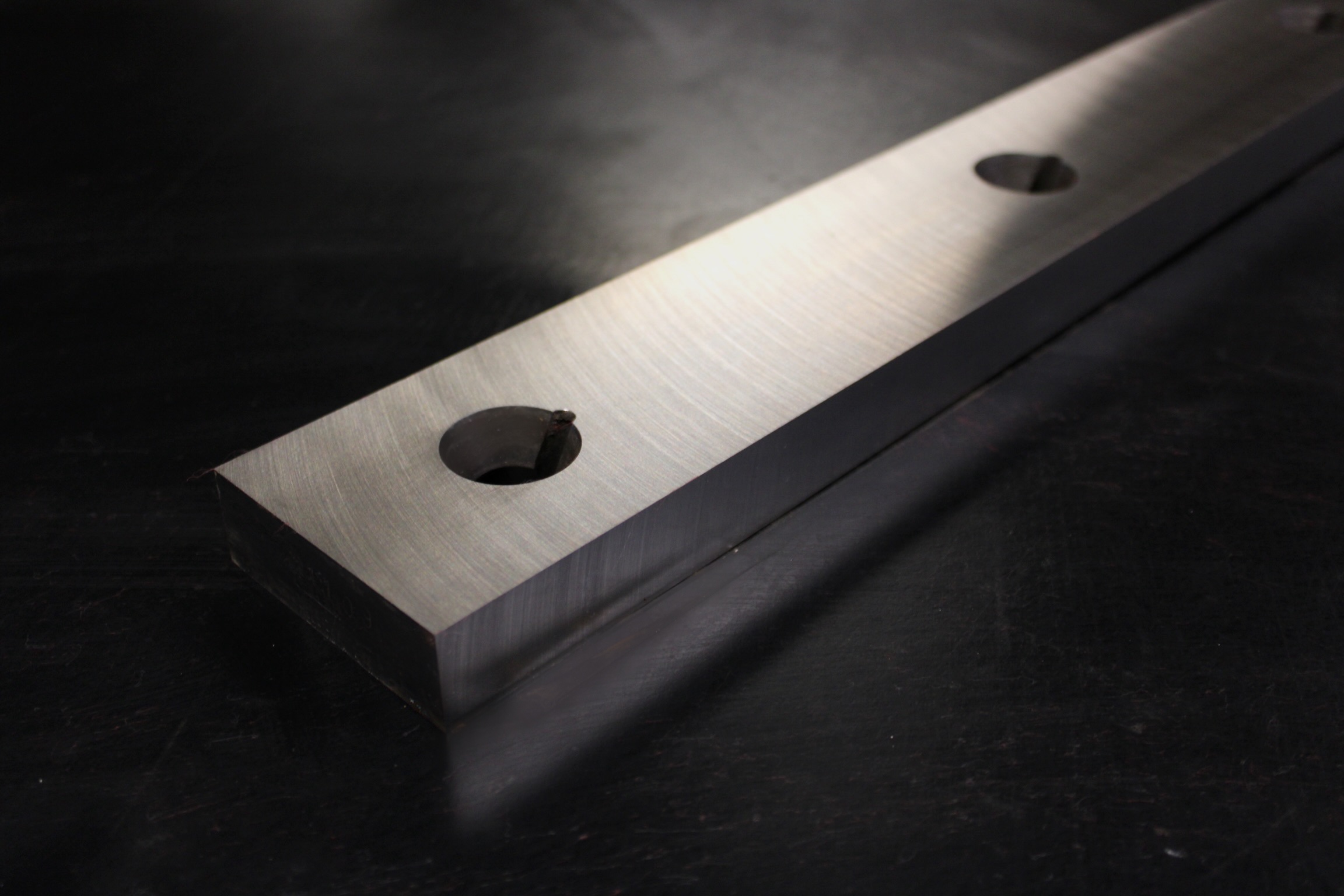 OVS Knife Co. | Industrial Knives, Sharpening, and More in Akron, Ohio